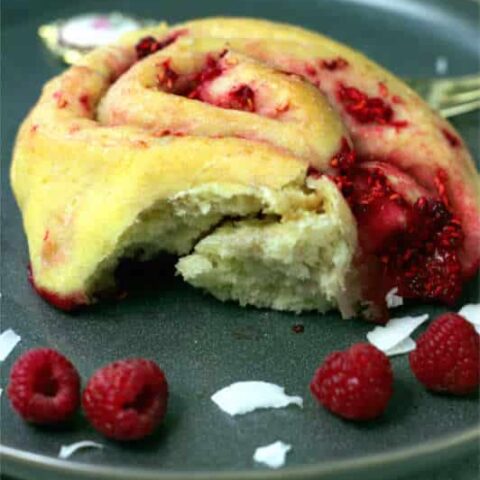 Lemon Raspberry Buns: vegan, oilfree, dairyfree - Ve Eat Cook Bake