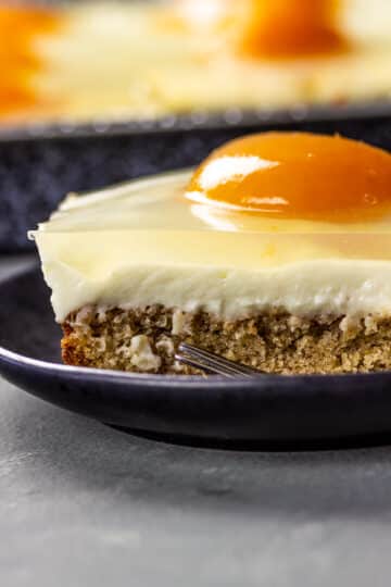 Vegan Custard Cake (Apricot Easter Cake) - Ve Eat Cook Bake
