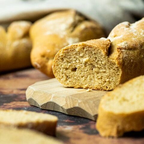 How to make flaky, fluffy vegan Buttermilk Biscuits (wfpb, oil-free ...
